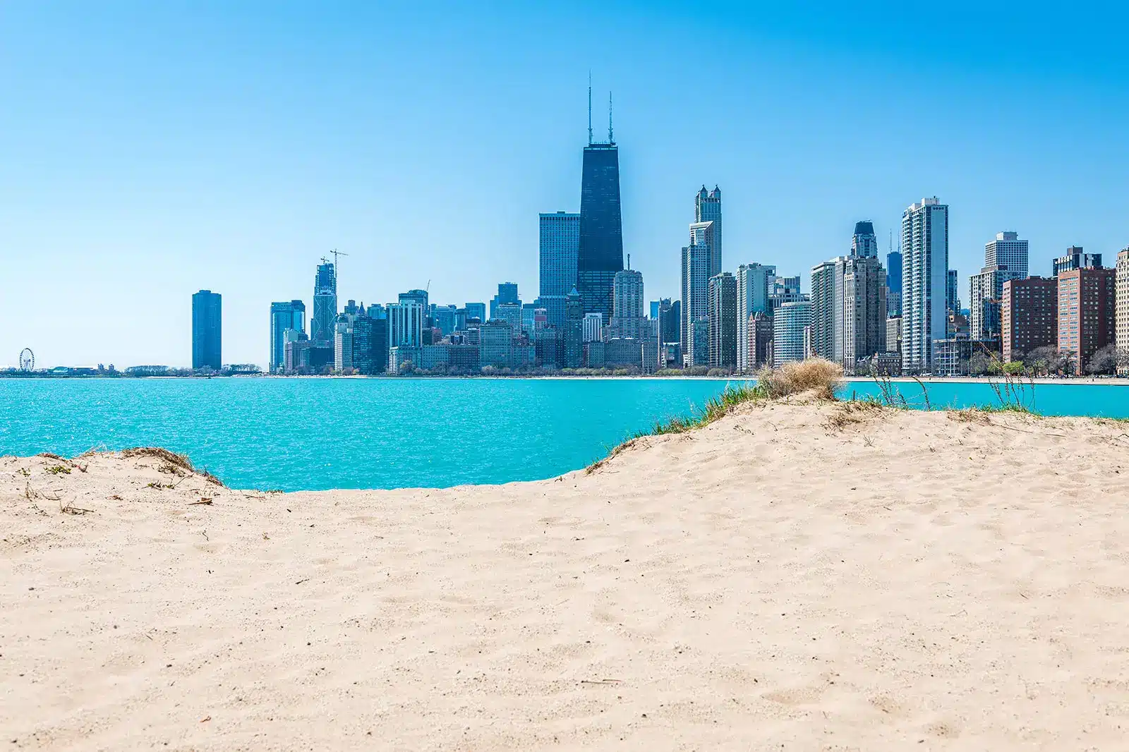 North Avenue Beach: Events, Activities & Amenities | Kayak Starved Rock