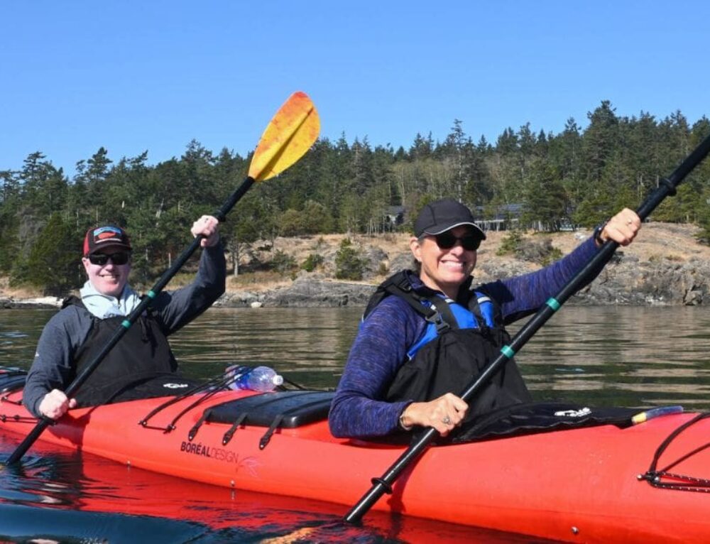 Exploring the Windy City by Kayak: A Guide to Kayak Rentals Chicago